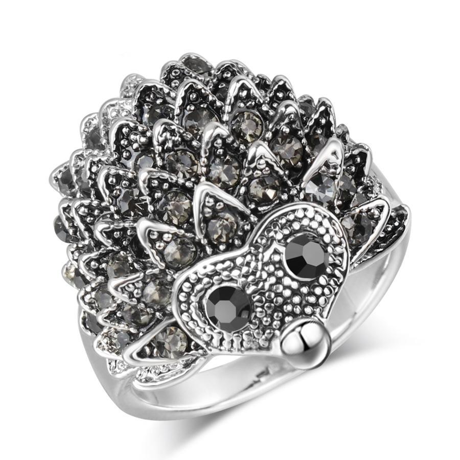 Silver Plated Hedgehog Ring with Multiple Gray CZ Stones – Innovato Store